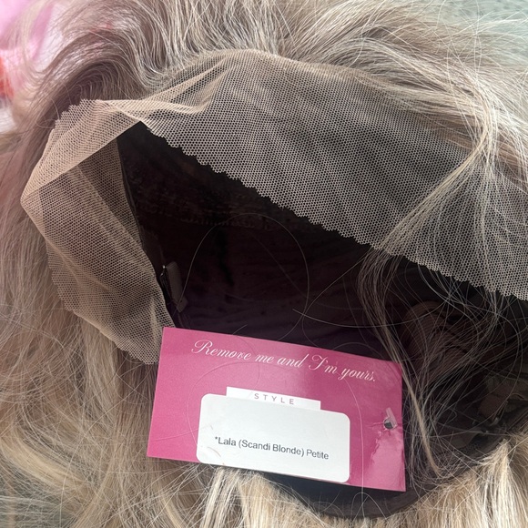 Chelsey Smith Crowns | Hair | Lala Scandi Blonde Petite Wig | Poshmark